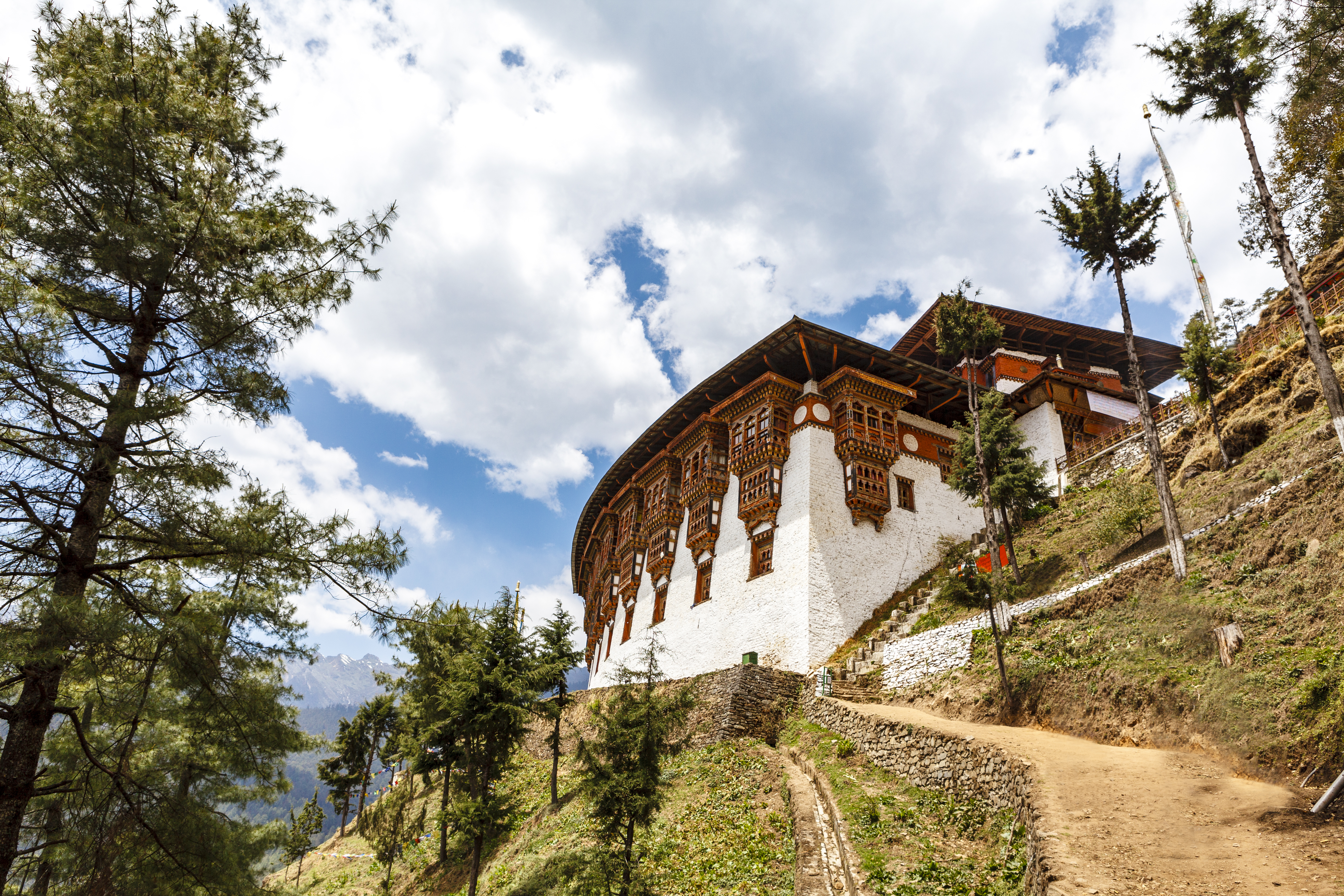Hike to the Tango Goemba monastery for a picnic | Timbuktu Travel
