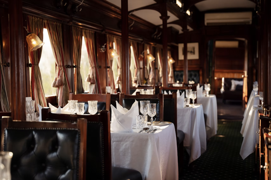Enjoy a steam train dinner in Vic Falls, Zimbabwe | Timbuktu Travel