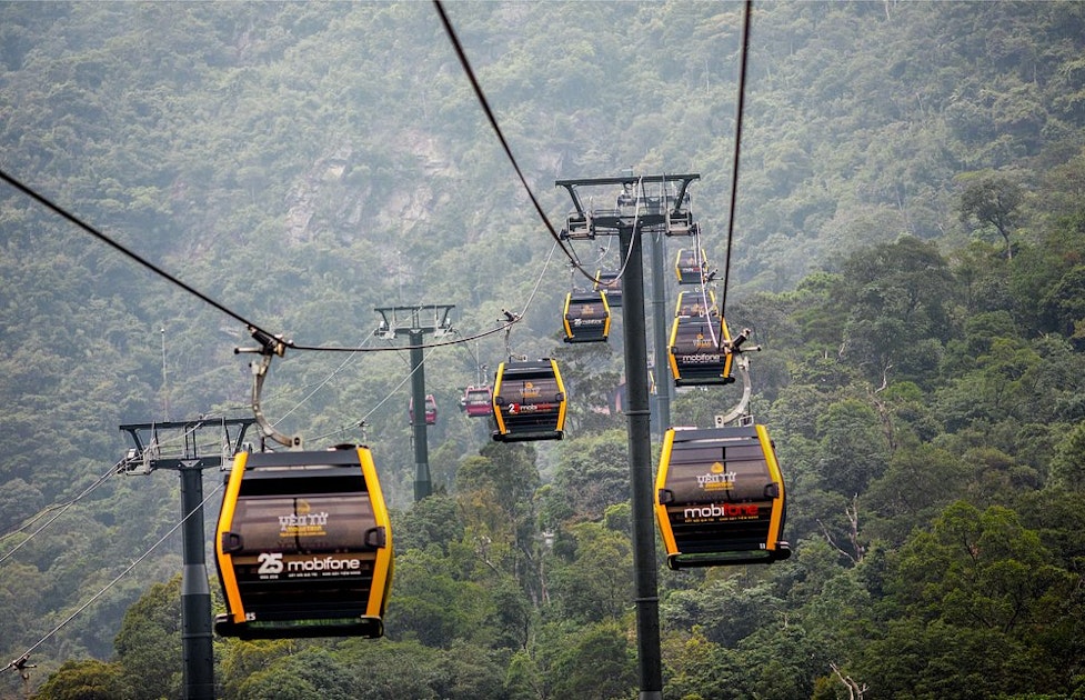 Take a cable car up the Yen Tu mountain | Timbuktu Travel