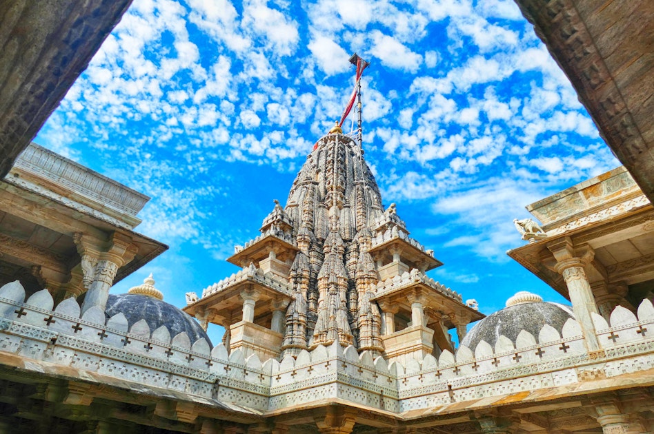 Visit the Jain & Hindu groups of temples | Timbuktu Travel