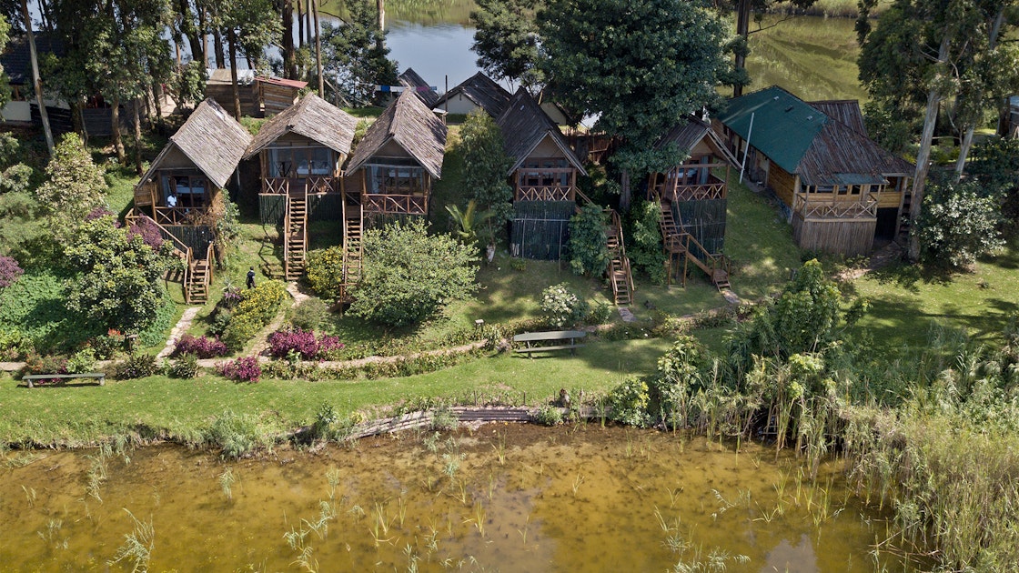 Mutanda Lake Resort, Uganda | Timbuktu Travel