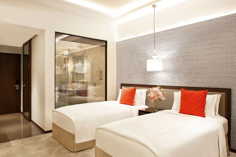 Taj Mahal Lucknow, | Timbuktu Travel