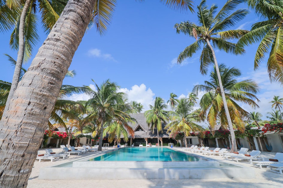 The Loop Beach Resort , Tanzania | Timbuktu Travel